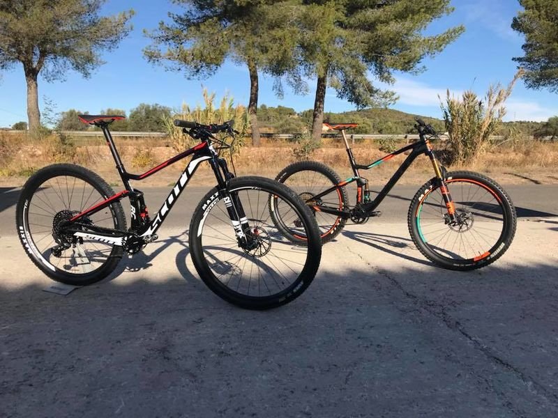 Storm Bicycle à La Londe-les-Maures mpmtourisme