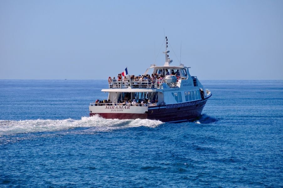 Les Bateliers de la Côte D'azur - Pontile di Les Sablettes à La Seyne ...