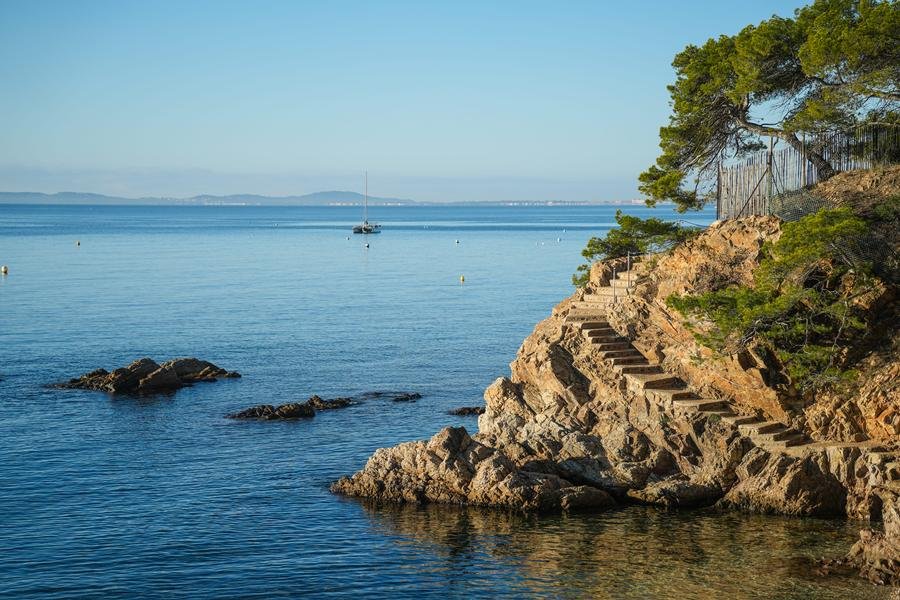 Sentier du littoral : L'Argentière / Fort de Brégançon à La Londe-les ...